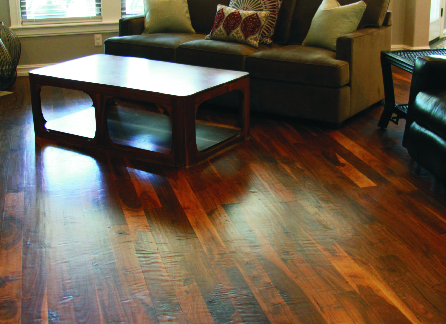 4 Things to Consider When Selecting Your Wood Floors - Renaissance ...